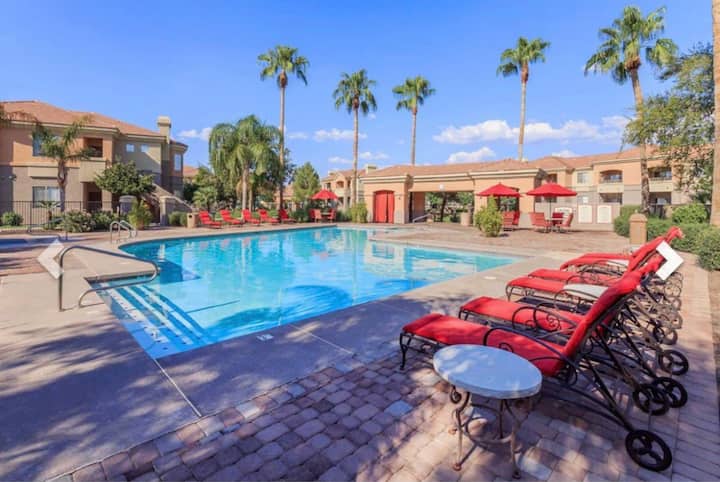 Sleeps 6! 2 Bed/2 Bath Condo Close To Everything! - Mesa, AZ