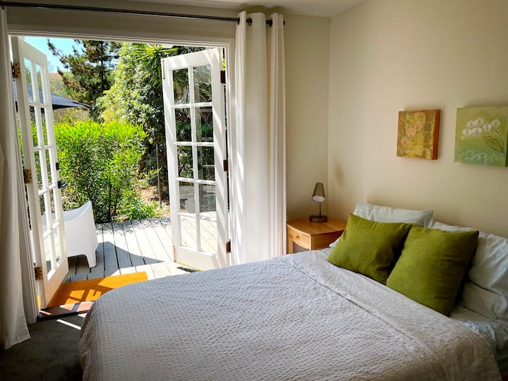 Private Guest Suite - Santa Barbara, CA