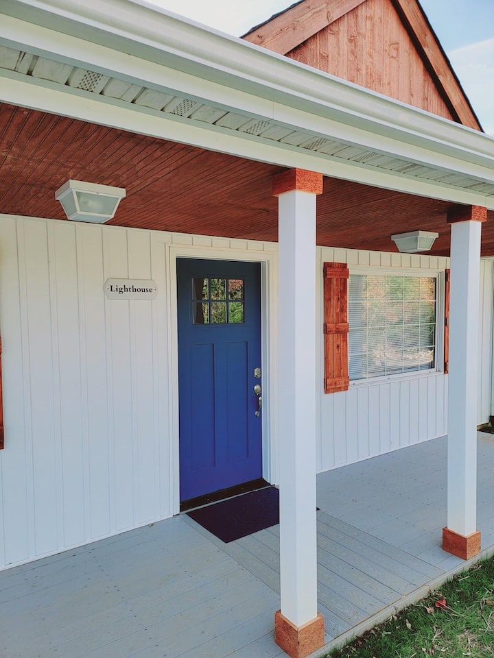 Lynchburg City Pet Friendly 2 Bedroom House - Lynchburg, VA