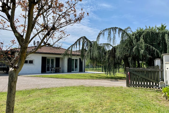 Villa Avec Grand Jardin Et Nombreux Jeux - Bordeaux