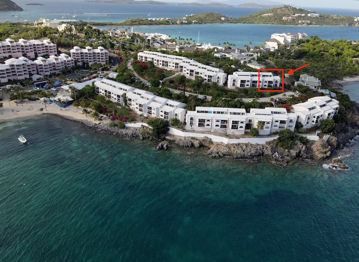 St Thomas 2br Condo: Steps To Beach, Pool & Views - 聖托馬斯島