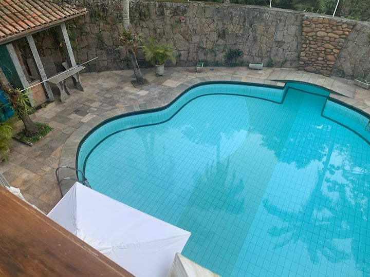 Lugar Encantador C/ Piscina Aquecida/spa Carnaval - Santos
