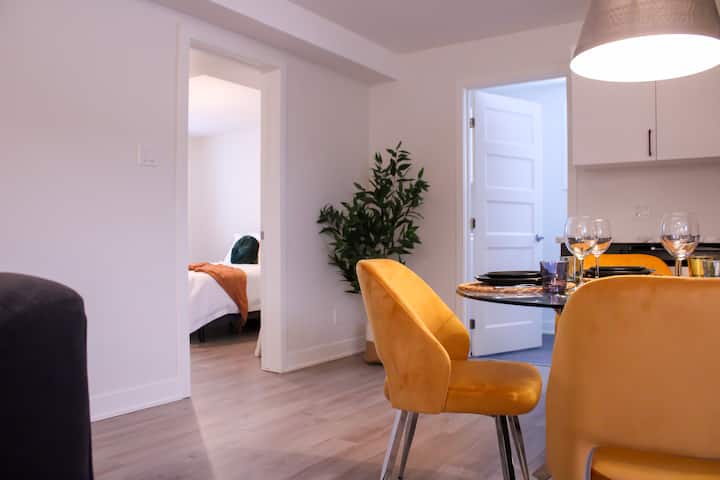 Bloved: Spacieux Apt Val-david