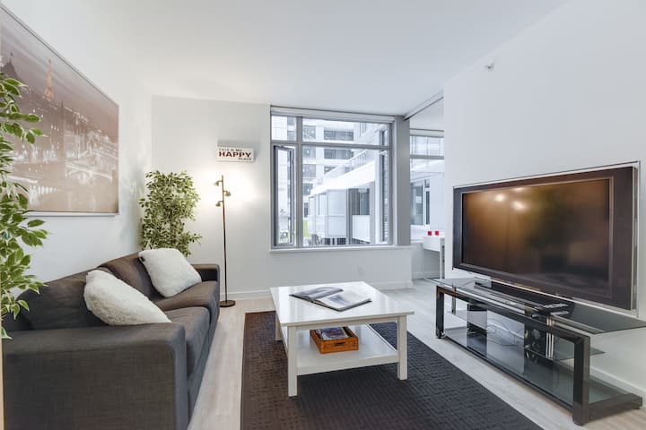 1br Apartment In Olympic Village Perfect Long-term - Vancouver