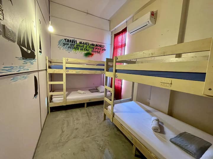 Gaia Riverside Hostel - Mersing