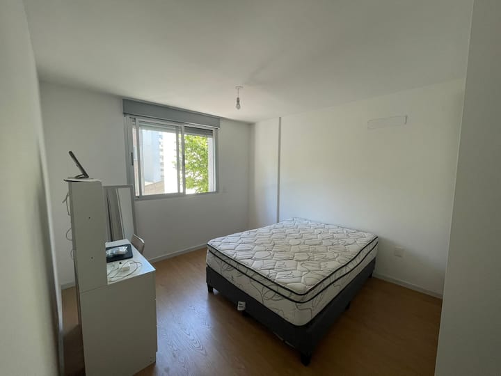 Hermoso Apartamento Con Patio - Montevideo