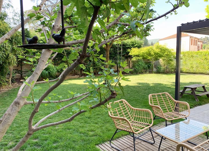 Maisonnette Des Monts D'or à 20mn De Lyon - 2 Pers - Neuville-sur-Saône