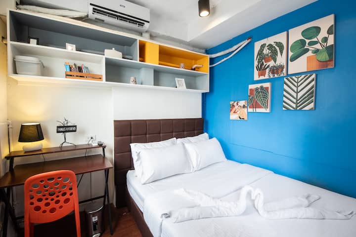 Homey And Cozy | 1br Poblacion Makati (03) - Makati