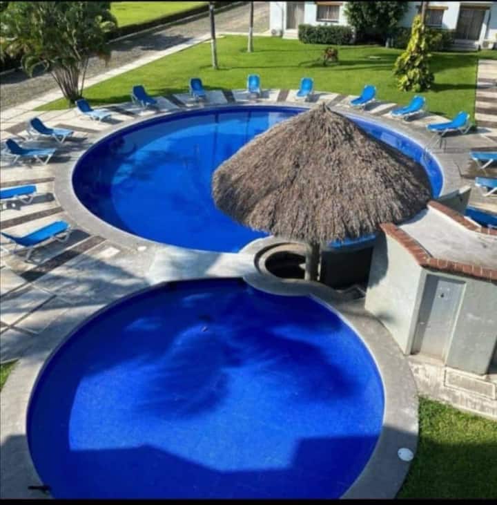 Beautiful Condominium With Pool And Beach Club - Manzanillo