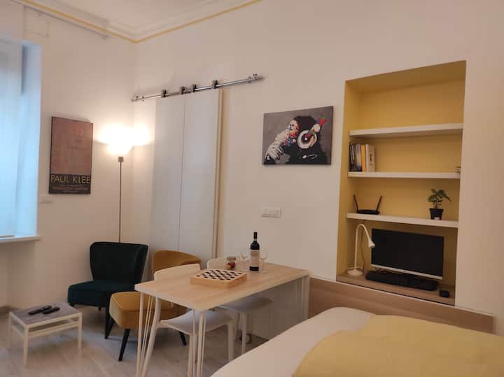 Al Regina, Smart Studio. Parcheggio Gratuito. - Turin