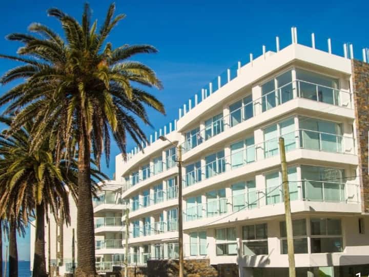 Apto Categoria Todos Los Servicios - Uruguay