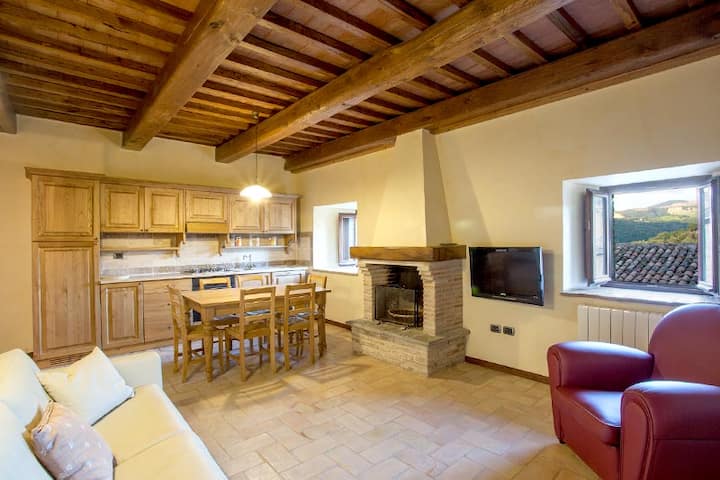Casa Del Borgo - Holiday Cottage In Le Marche - Marcas