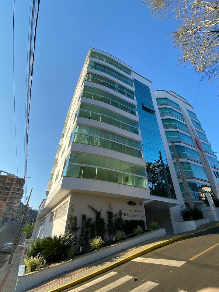 Ed. Araucária - Apto 302 - Piratuba