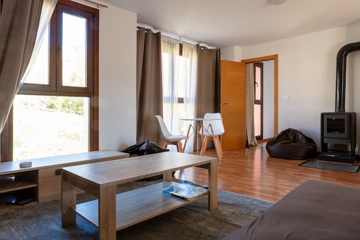 Espacioso Y Luminoso Duplex Con Buhardilla - Fortanete