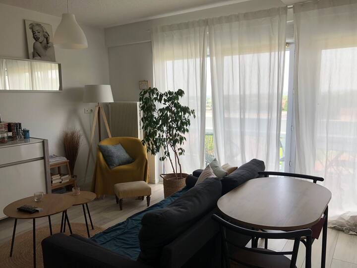 Studio Cocoon Avec Vue Sur Le Beaujolais - Mâcon