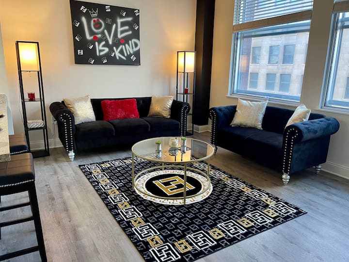 Luxury Suite - Mile Square - Downtown - Indianapolis