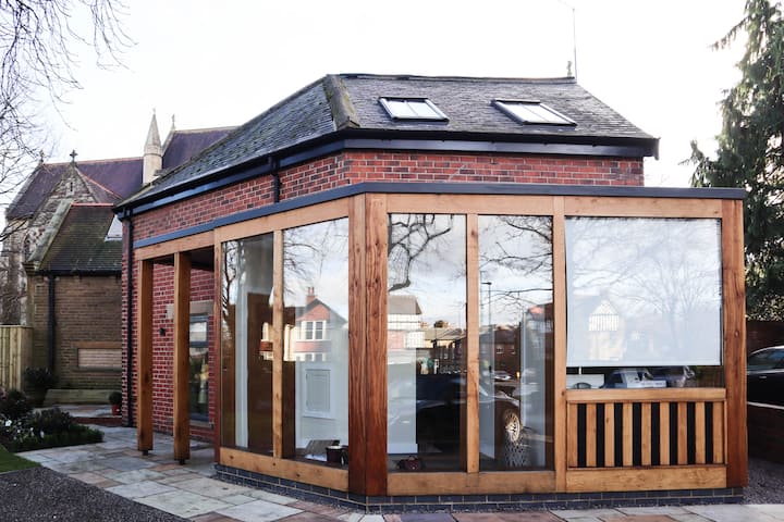 Stunning Contemporary Coach House Harrogate Centre - Harrogate