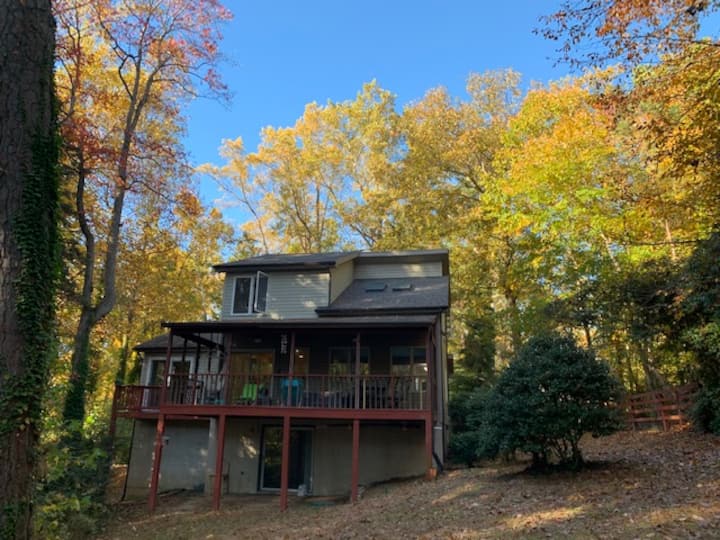 Spacious Lake House At The Chesapeake Bay - Lusby, MD