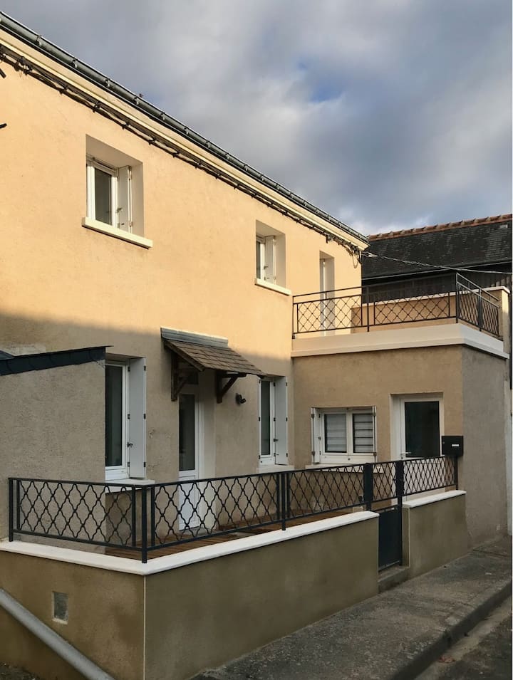 Maison Paisible Au Cœur D'azay, Classé 3 * * * - Indre-et-Loire