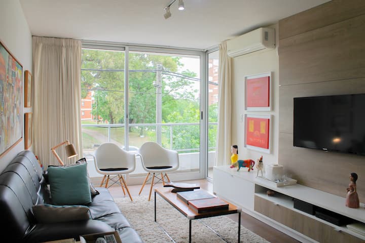 A 5 Mins De La Rambla - Apto C/escritorio Y Garaje - Montevideo