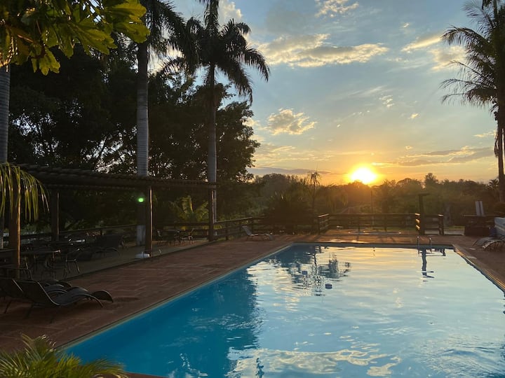 Casa Completa C/ Day Use Na Pousada Vila Jacaré - Brotas