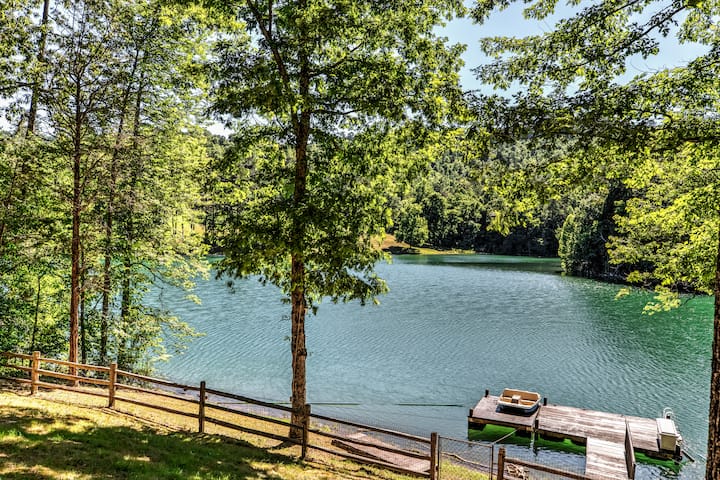 Lakein’ It Easy With Private Dock - Norris Lake, TN