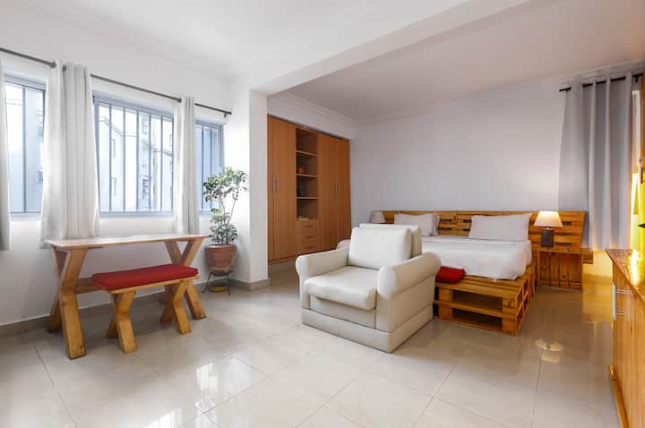 Deluxe King Suite With Stunning Views - 