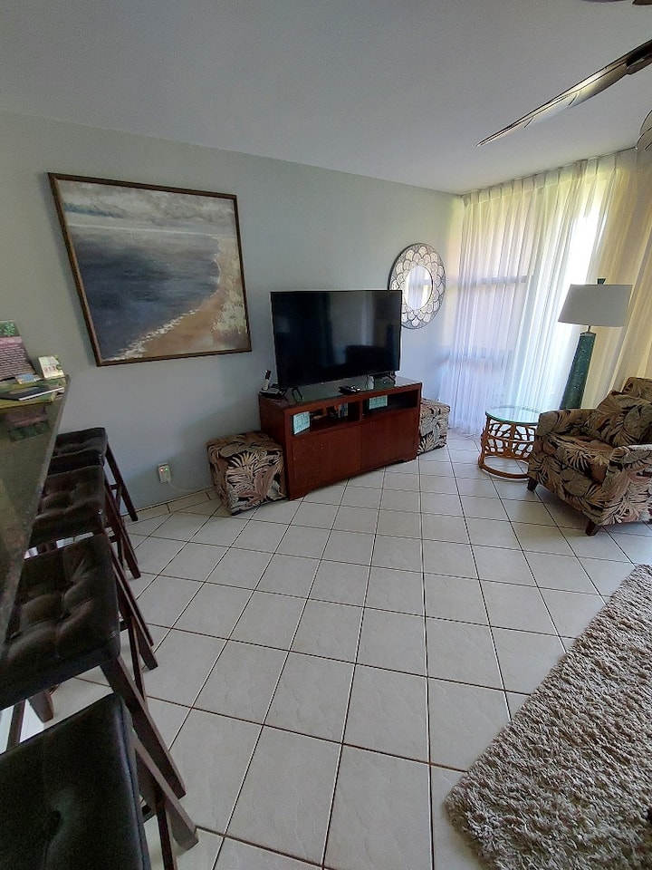 Affordable Quality In Central Location, Oceanside - Kahului, HI