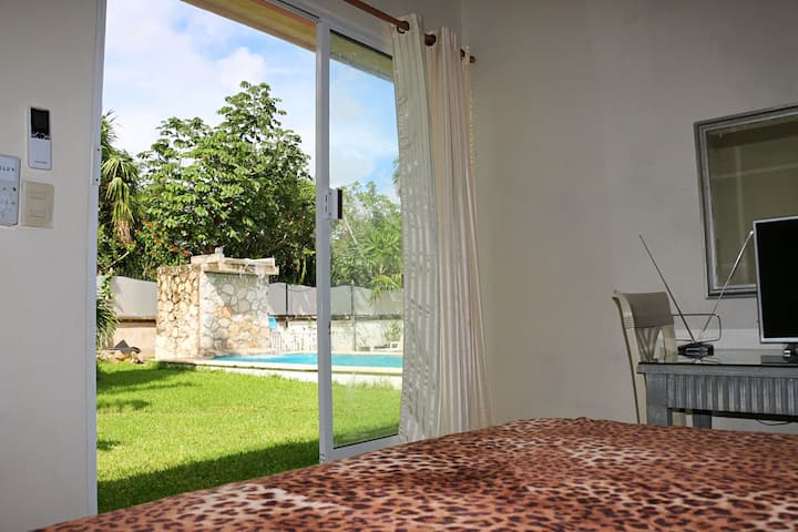 The Calm Villa - Cancún