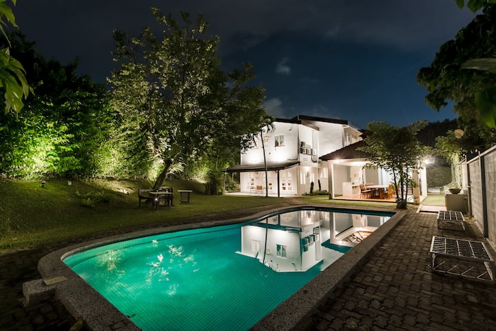 Villa 9 Private Pool Klcc Kuala Lumpur Malaysia - Kuala Lumpur