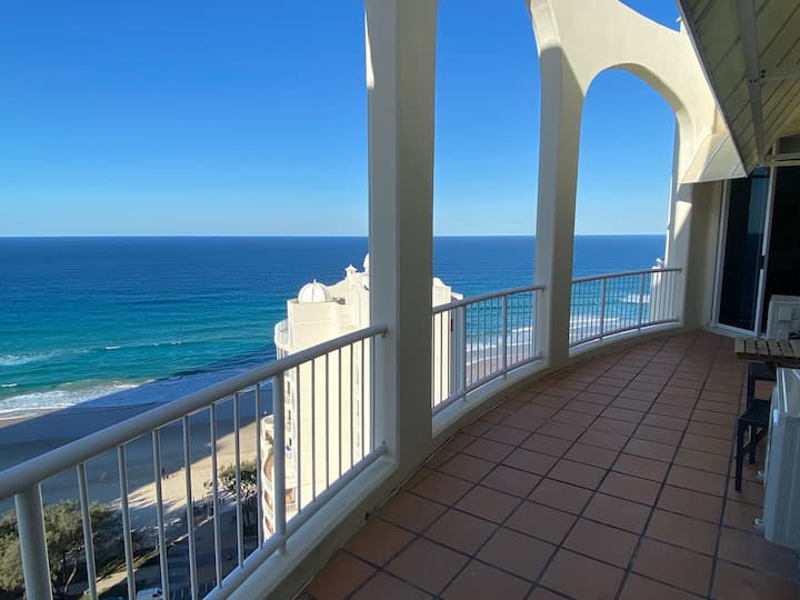 Top Floor King Studio With Ocean View At Moroccan - 衝浪者天堂
