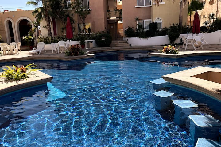 Cozy Condo  Walk To Beach & Cabo's Top Attractions - Cabo San Lucas