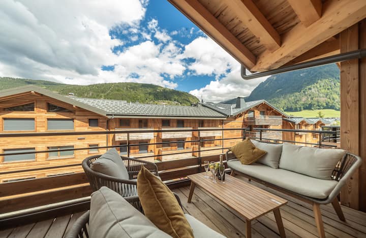 Fantastic Location By Pleney Lift, Sleeps 6 - Les Gets