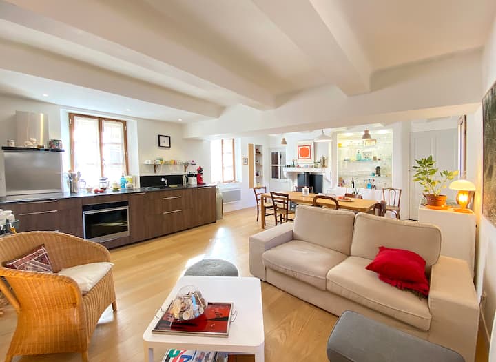 Confortable Petite Maison De Village Avec Terrasse - Valensole