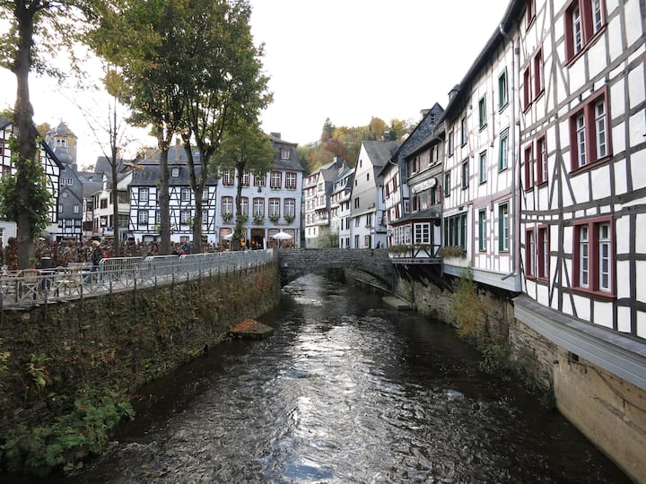 Strauss In Monschau - Montjoie
