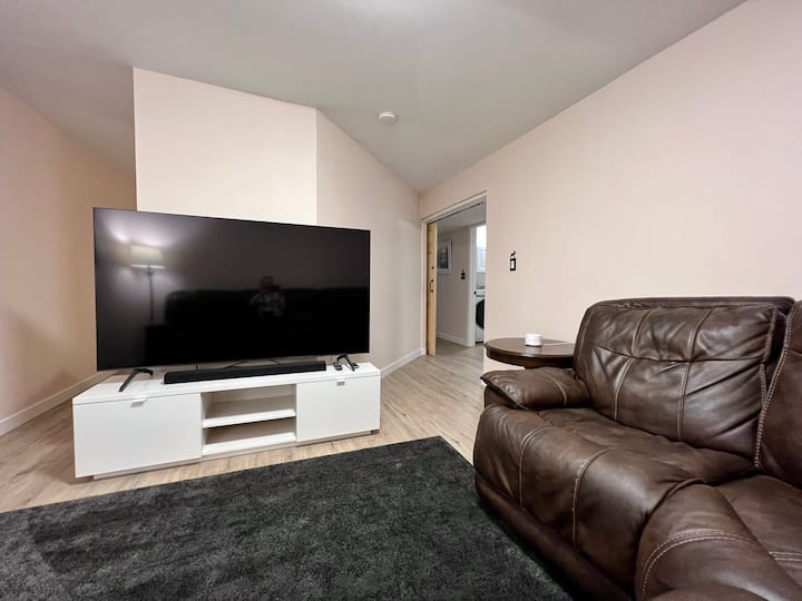 Renovated 5-bdrm House, Hot Tub, Near Suncadia - Roslyn, WA