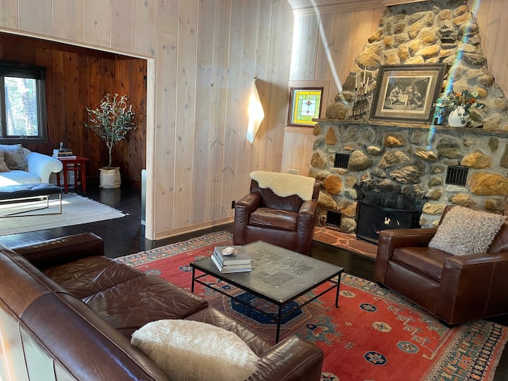 New- Cozy Michiana Cabin Walking Distance To Lake - Michigan City, IN