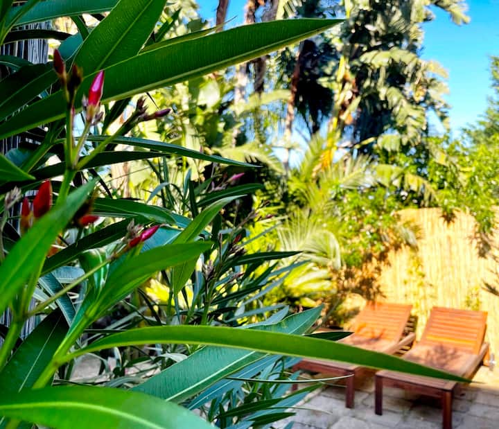 Il Giardino Sensuale - Italy