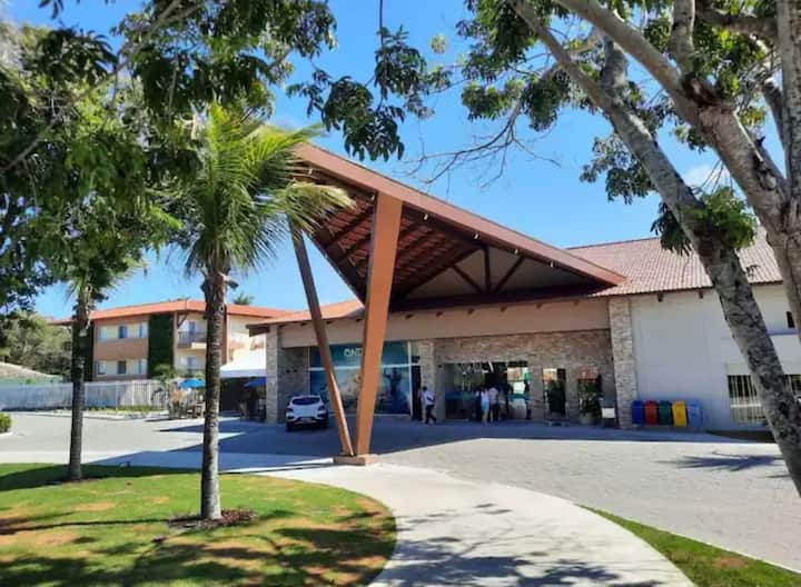 Flat 5 Pessoas Com Piscina, Academia, Espaço Kids - Porto Seguro