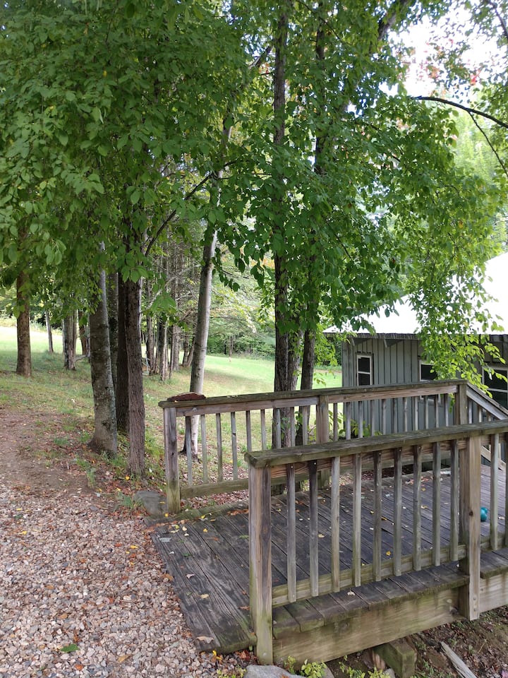 Secluded 3 Bed, Cabin In The Woods - Very Private - Littleton, NH