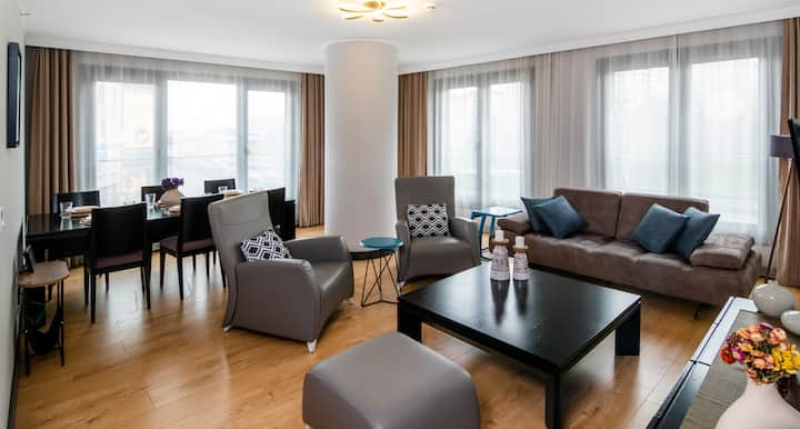 Lux 3+1 Full Air Conditioned In Rezidence - Estambul