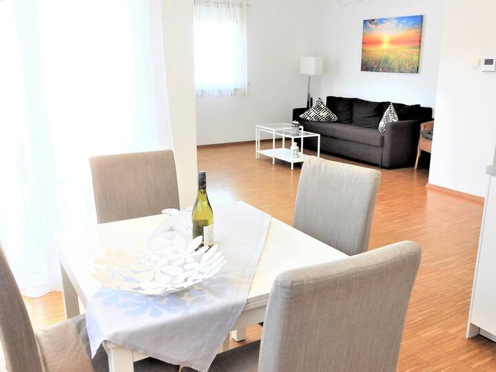 Braviscasa-fewo 62 M2 Für 1-4 Pers. E7 M. Balkon - Endingen am Kaiserstuhl