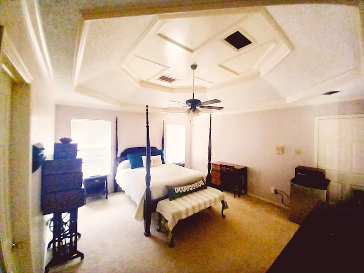 Beautiful Private Studio /Patio - McAllen, TX