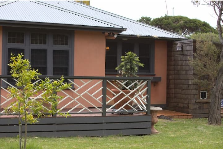 Point Leo Holiday Home - Shoreham
