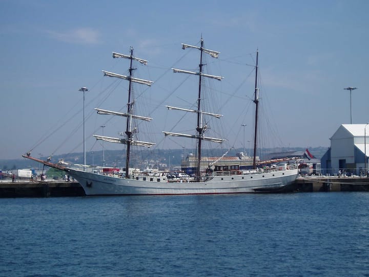 Enjoy Shipstays In Bremerhaven, Germany - Bremerhaven