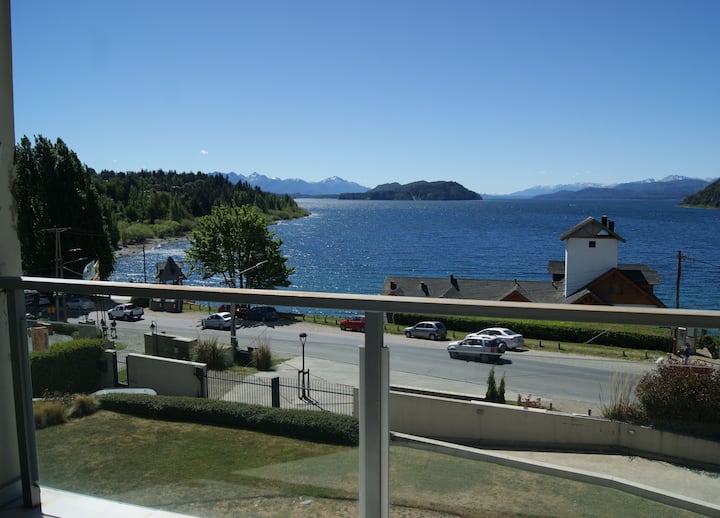 Hermoso Departamento Residencial Con Vista Al Lago - San Carlos de Bariloche