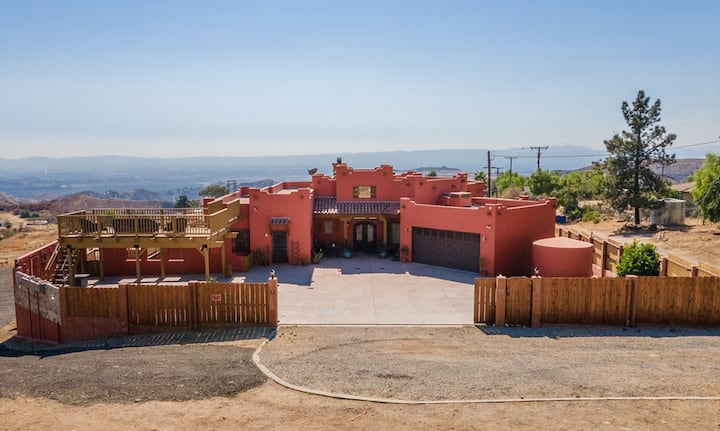 The Oasis - Magic Mountain, CA