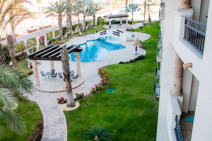 Stylish 2br: Walk To The Beach And Downtown - Cabo San Lucas
