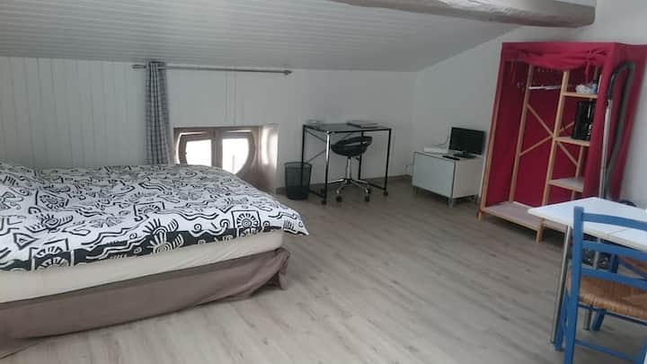 Studio Calme Sur Cour - Hyper Centre Ville - Mouilleron-le-Captif