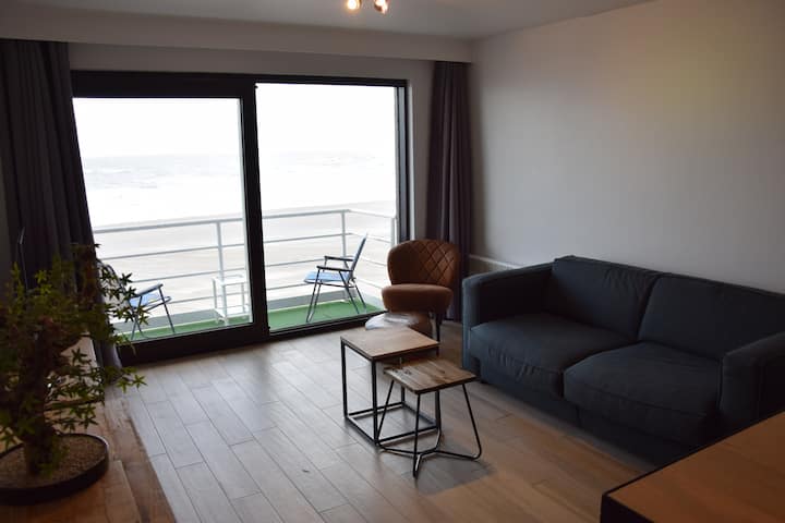 Mooi Appartement In Blankenberge Met Zeezicht - Blankenberge